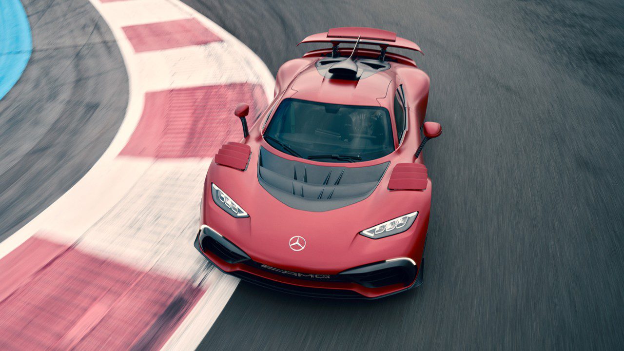 Geniet Van De Mercedes AMG One Met Ongeëvenaard Vermogen